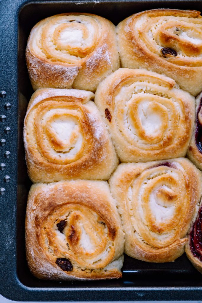 Curd and Cassis Jam Rolls (vegan) - Klara`s Life