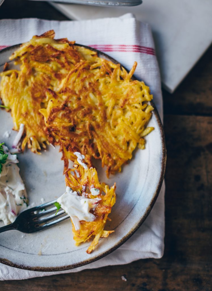 Hash browns | crispy baked potatoes - Klara`s Life